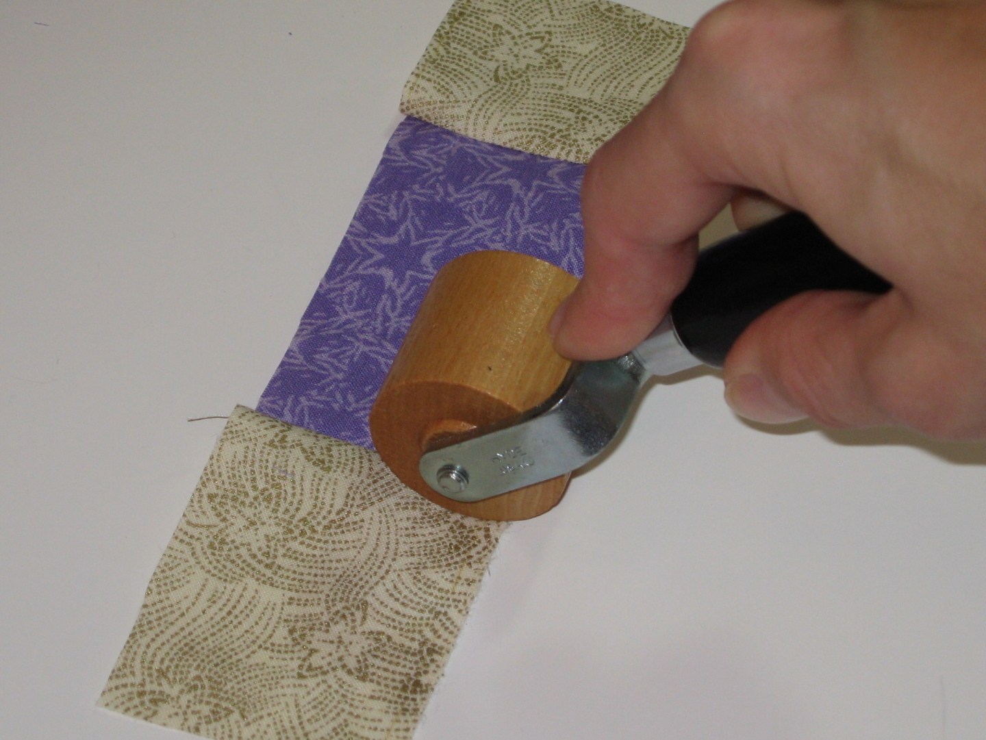 Paper Piecing: Step By Step | Sewhooked