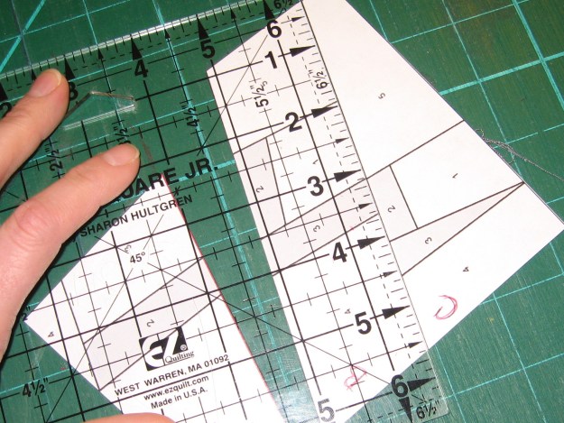Paper Piecing: It Seams To Me | Sewhooked