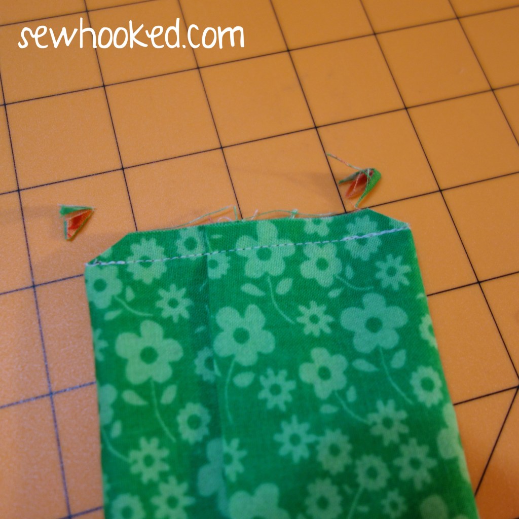 Self-Trimming Tissue Cover TUTORIAL | Sewhooked